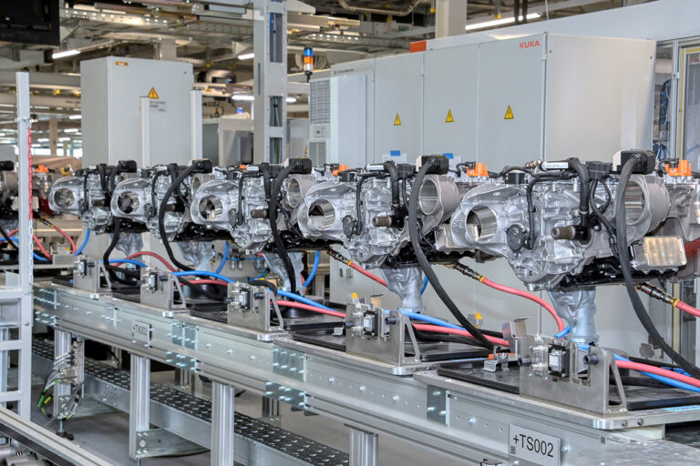 CarBook Tech Insight – BMW Plant Steyr Begins Series Production of ...
