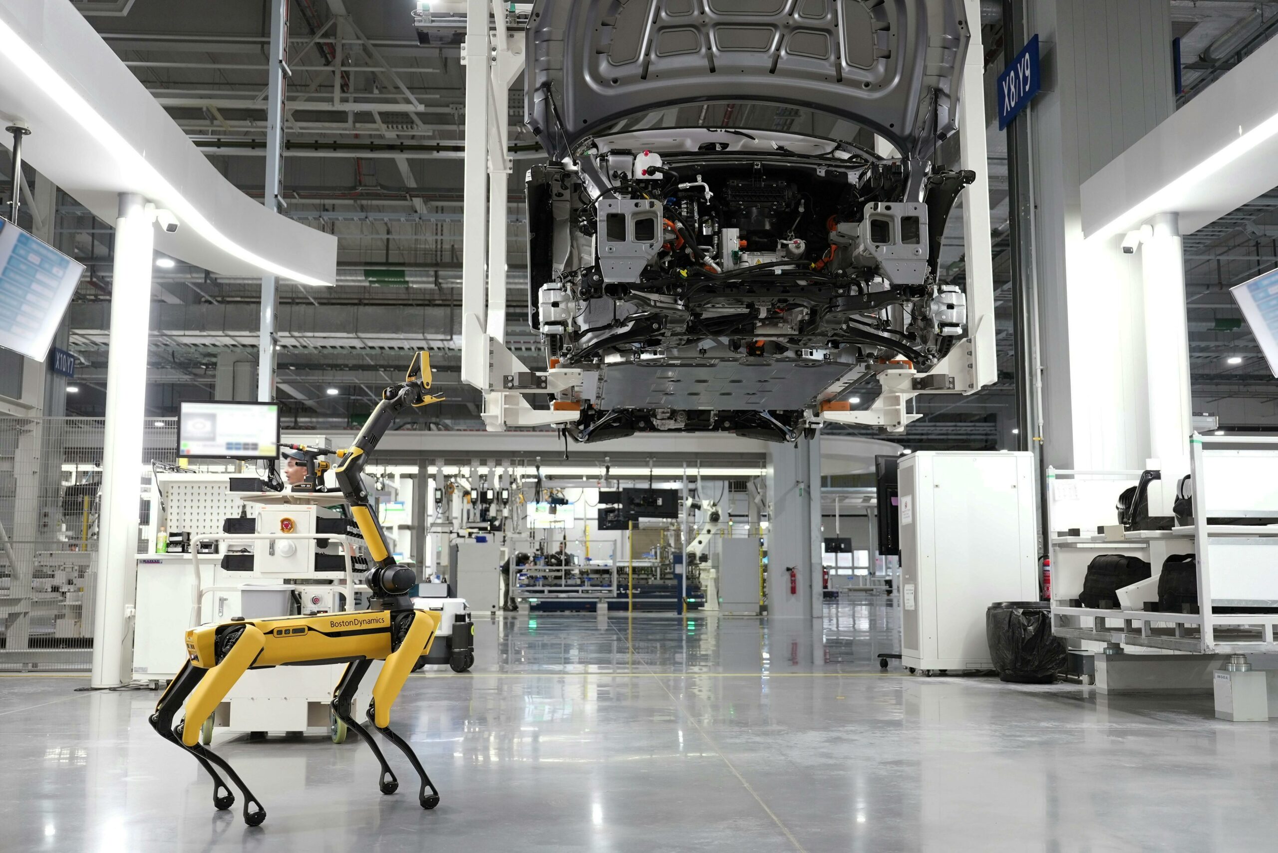 How AI Is Transforming Car Safety Systems How AI Is Transforming Car ...
